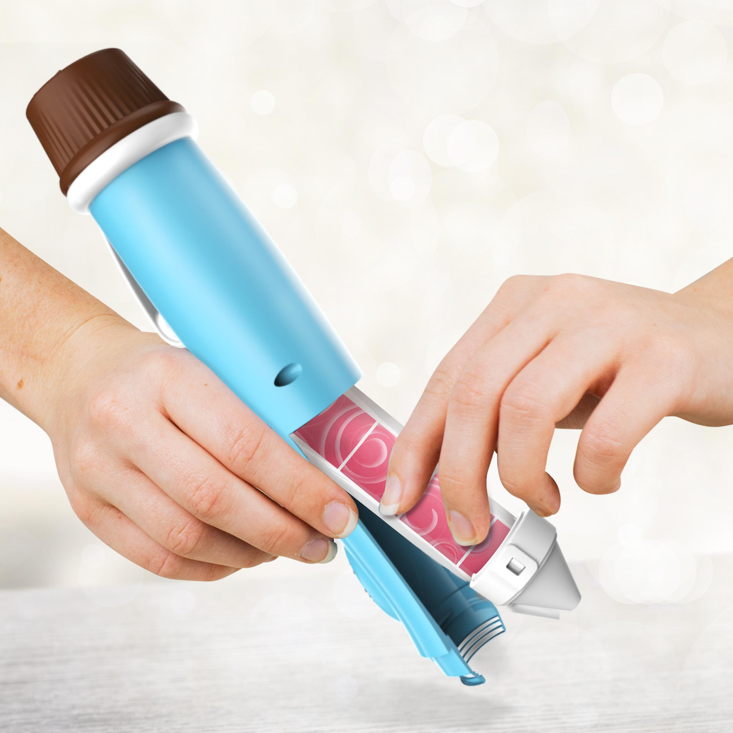 Cleaning is easy with the Chocolate Pen