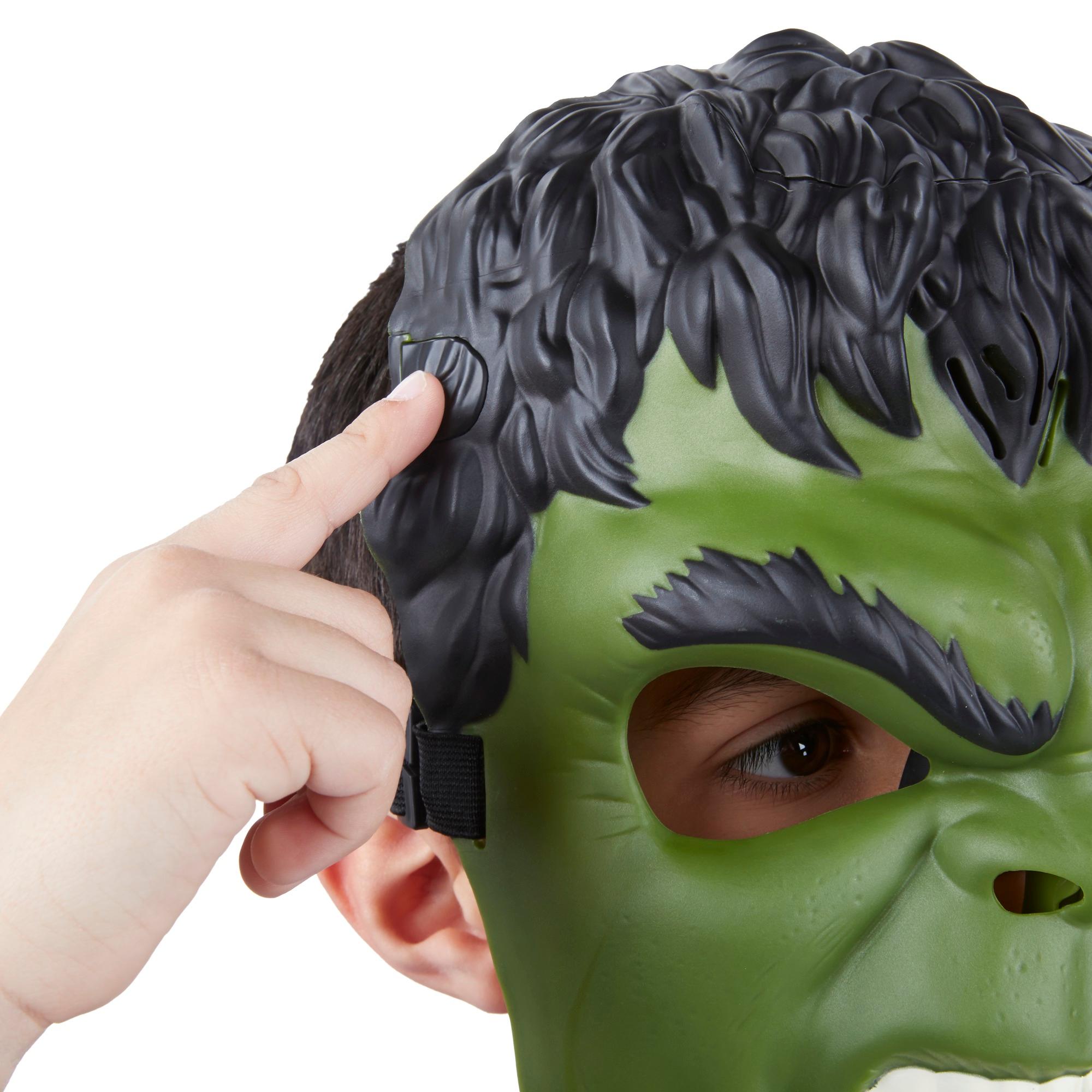 Amazon.com: Marvel Avengers Age of Ultron Hulk Voice Changer Mask: Toys ...