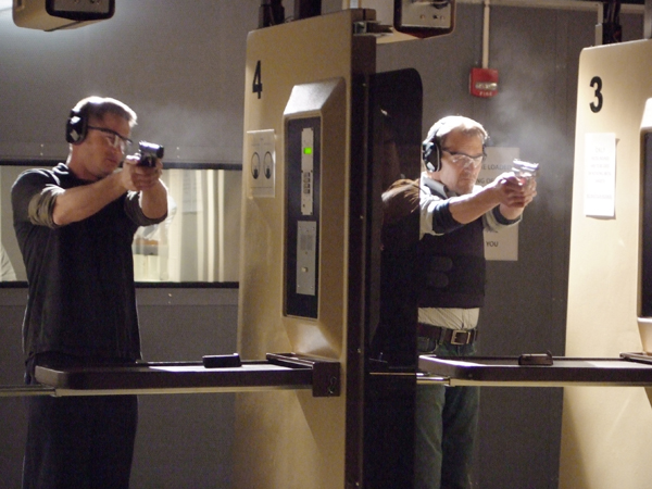 Beast: Season 1 [Importado] : Amazon.com.mx: Películas y Series de TV