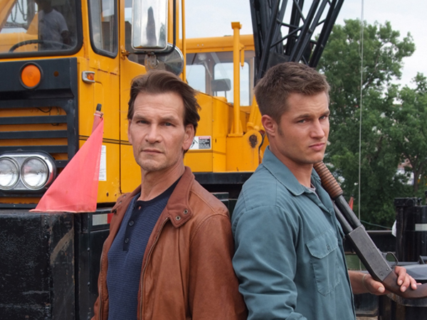 Amazon.co.jp: Beast: Season 1 [DVD] : Patrick Swayze, Travis Fimmel ...