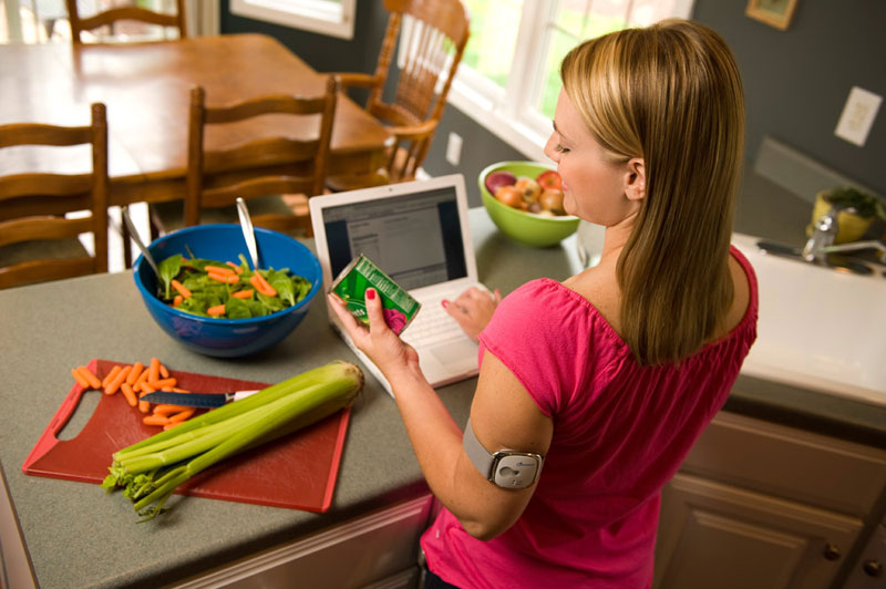 BodyMedia FIT Armband BW Weight Management System | BodyMedia FIT Armband