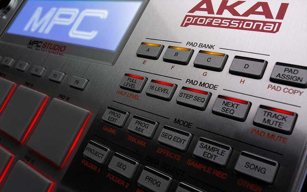 Akai Professional MPC Studio Music Production Controller with 7+GB ...