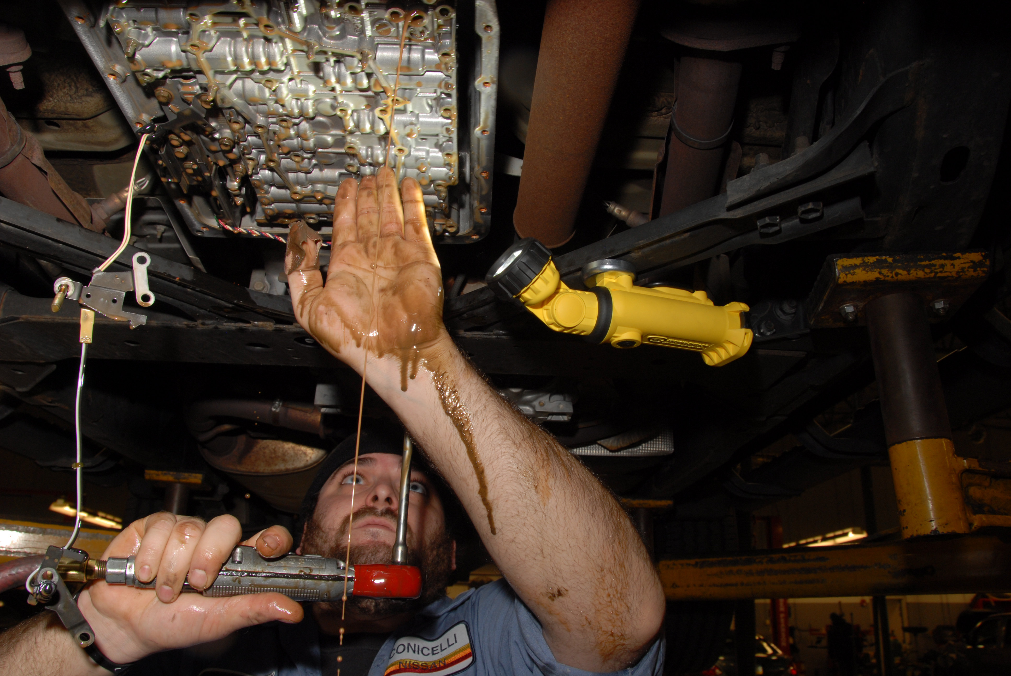 Amazon.co.jp: Streamlight 90633 Knucklehead with 120V AC-DC - Yellow ...