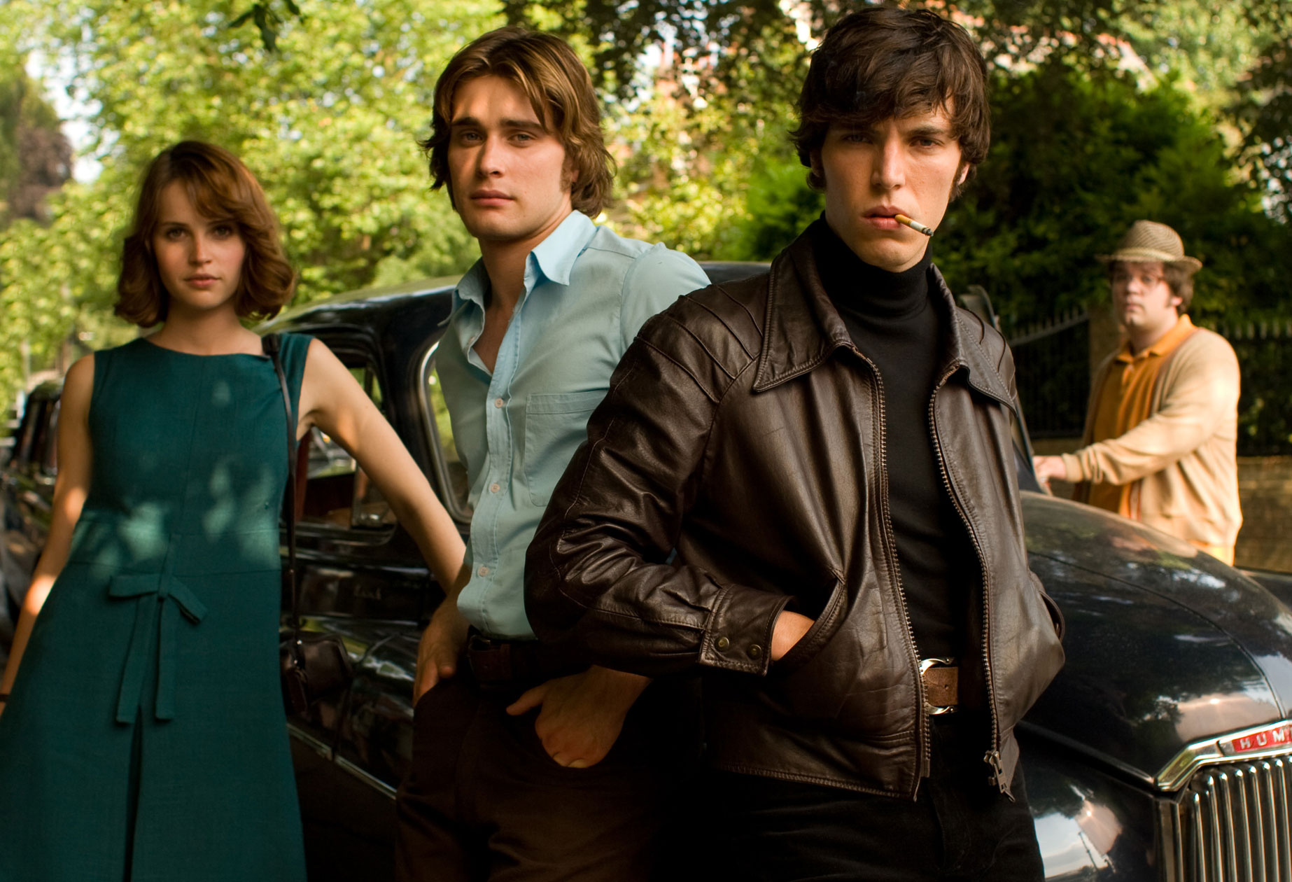 Cemetery Junction: Amazon.de: Tom Hughes, Emily Watson, Matthew Goode ...